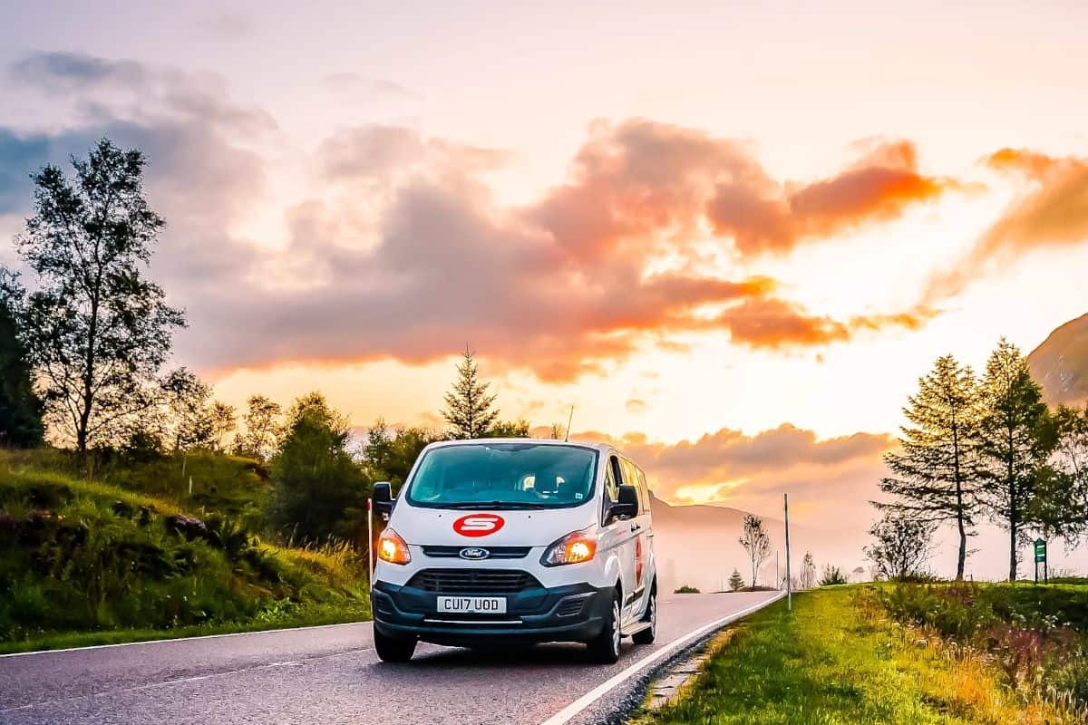 Ford Transit Mini Bus: Legendary 9-Seater Crew Carrier